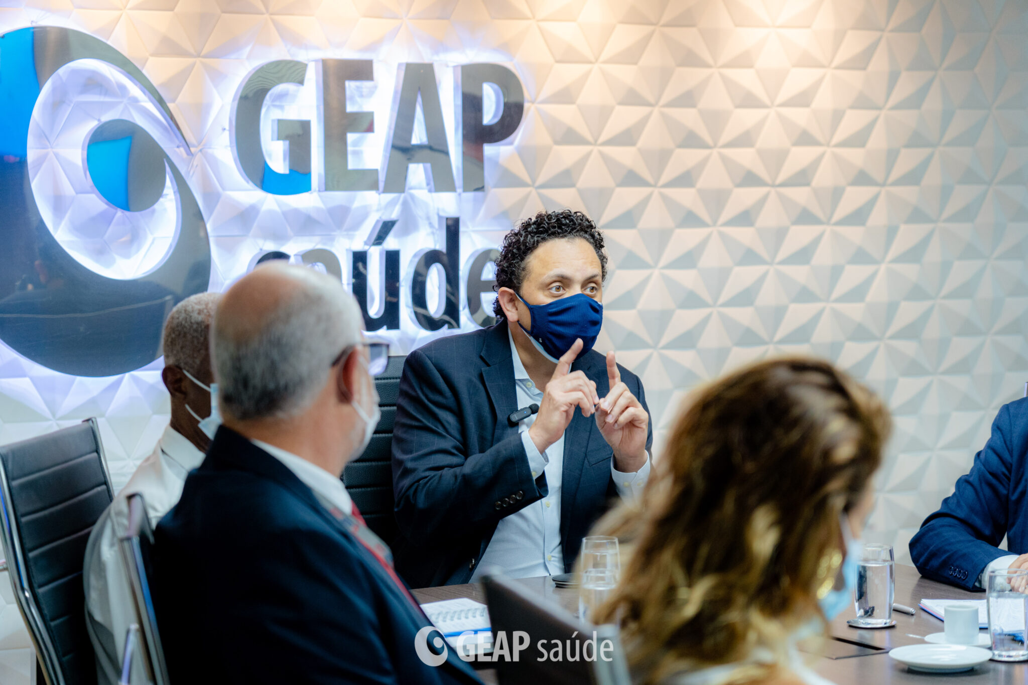 Em reunião com gerentes de todo o país, Geap explica redução de até 14% ...